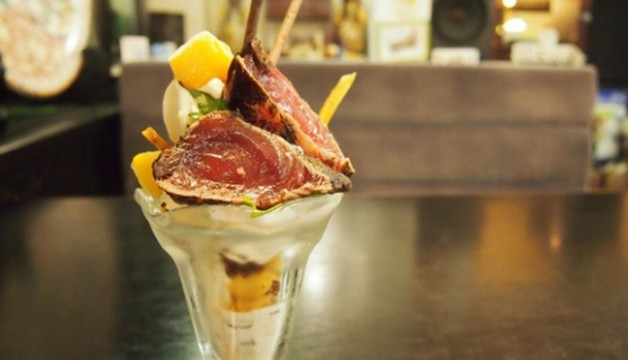 แหวกอีกครา...ร้านอาหารญี่ปุ่นแนะนำไอศกรีมฟาร์เฟ่ต์หน้าปลาดิบ