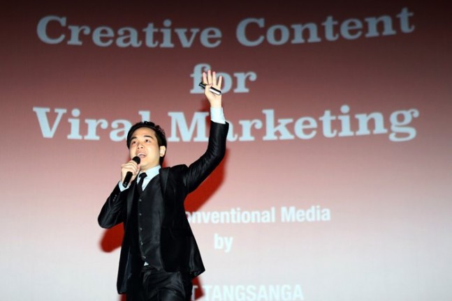 สุดยอดกูรูด้านการตลาดของไทยตบเท้าขึ้นเวที Unconventional Media Event ...