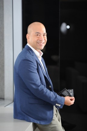 เจาะกลยุทธ์การสร้าง “Central The 1 Credit Card” กับ “อธิศ รุจิรวัฒน์ ...