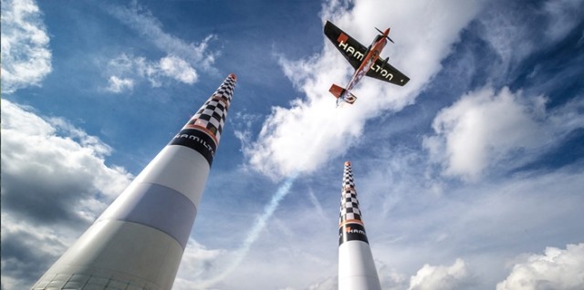 100 ปีแห่งความเที่ยงตรง Hamilton แบรนด์นาฬิกาของนักบิน ผู้จับเวลาแห่ง ...