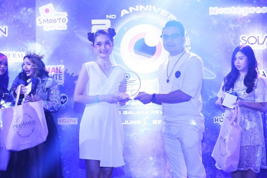 รวมพล ‘รีวิวเวอร์’ REVU จัดปาร์ตี้ใหญ่ฉลอง 2 ปีความสำเร็จ ตอกย้ำเทรนด์ ...