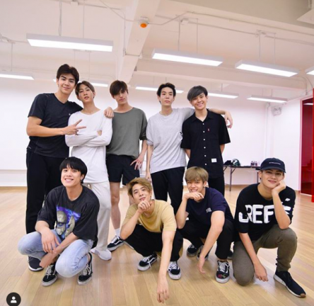 ถอดรหัสความสำเร็จ 'NINE BY NINE' ปรากฏการณ์บอยแบนด์ไทย ที่ไม่ได้ดัง ...