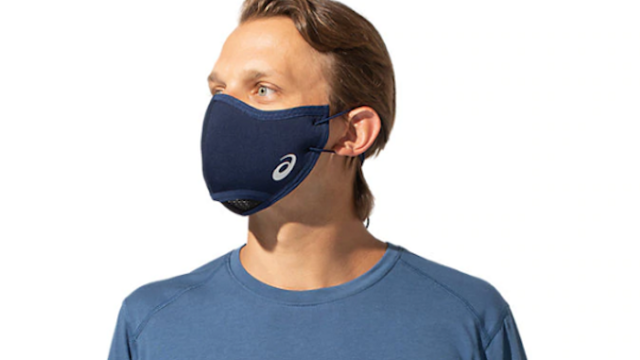 ASICS โชว์ครั้งแรก “Runners Face Cover” หน้ากากนักวิ่งแห้งไว ล้างเหงื่อ ...