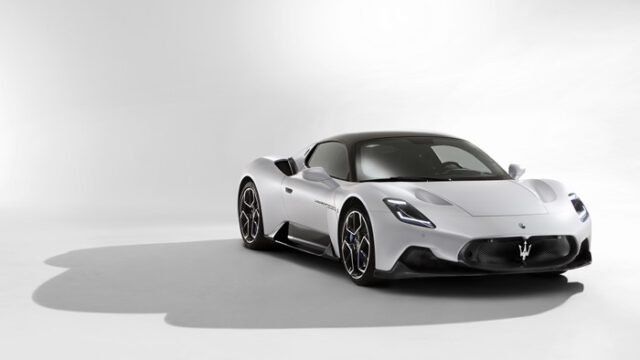 มาเซราติ MC20: ซูเปอร์คาร์รุ่นใหม่ จากค่ายตรีศูล