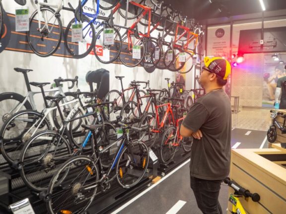 “เพราะสปอร์ตแฟชันยังโตไม่หยุด” เหตุผลสำคัญที่ Future Park ต้องปั้น ...