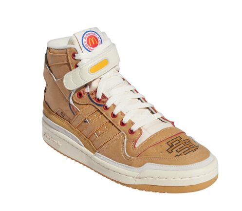 McDonald's x Adidas โชว์รองเท้าผ้าใบ 2 แบรนด์น่าใส่สุดๆ