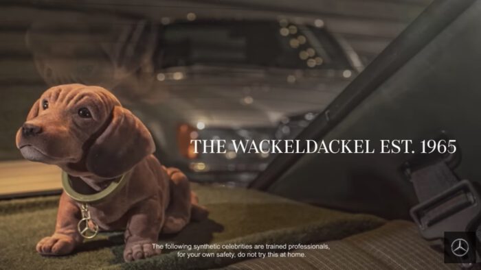 Mercedes-Benz พลิกโฉมตุ๊กตาน้องหมาพยักหน้าตกแต่งรถ เปลี่ยนเป็นสุดยอด ...