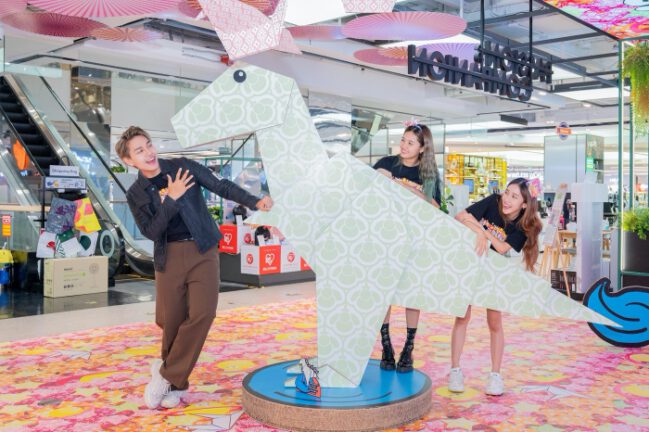 บีทูเอส สร้างเซอร์ไพรส์ ชวนส่งความสุขให้กันได้ทุกวัน กับแคมเปญ “B2S GIFTIVAL” พร้อมดึงเหล่า ...