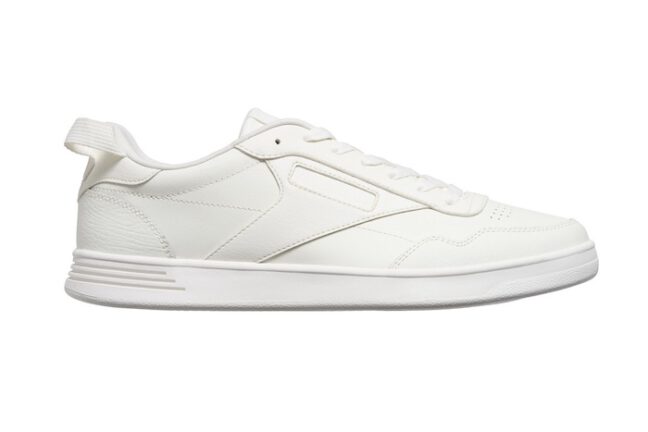 MUJI x Reebok สร้างผลงานรองเท้ารุ่น Club C 85 สุดคลาสสิกในเวอร์ชันมินิมอล